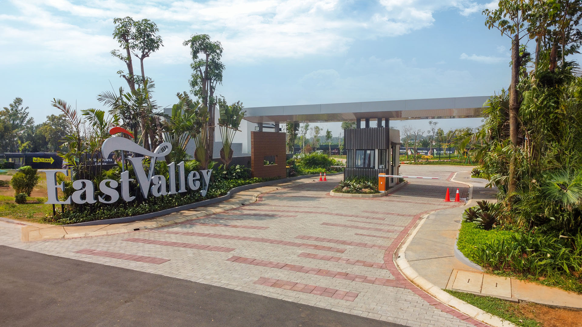 Cluster East Valley CitraGarden BMW